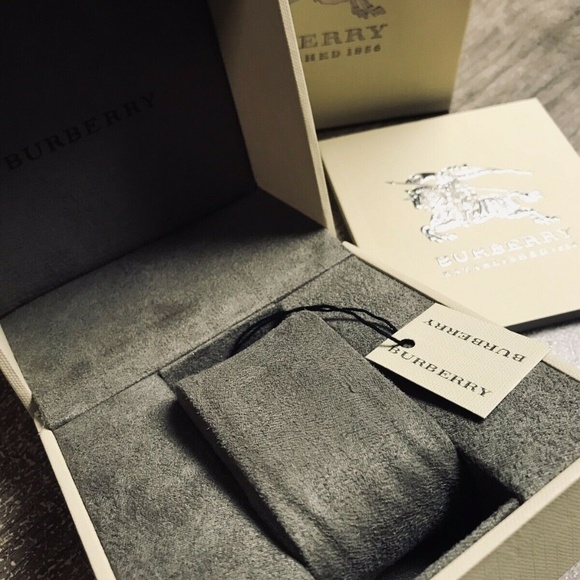 Burberry | Other | Burberry Watch Presentation Boxes With Manual Tag ...